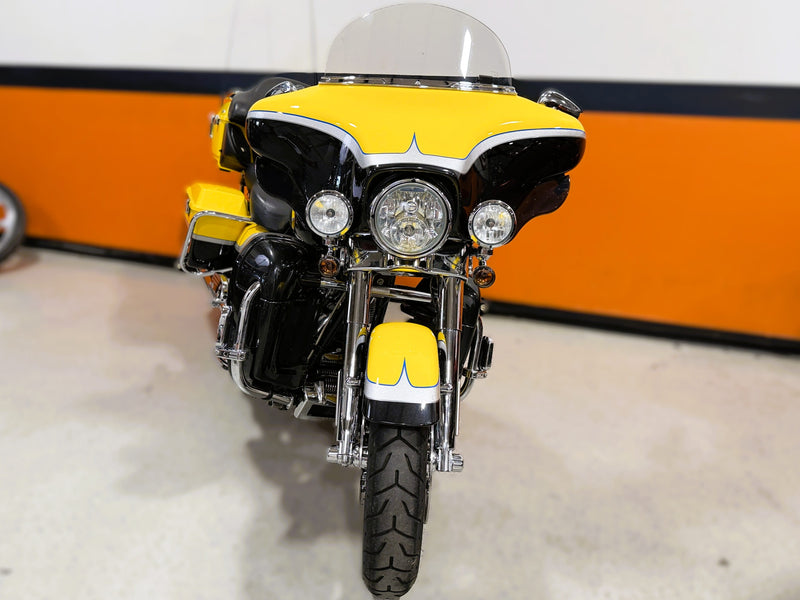 2012 Harley-Davidson CVO Ultra Classic Electra Glide- FLHTCUSE7 One-Ow ...