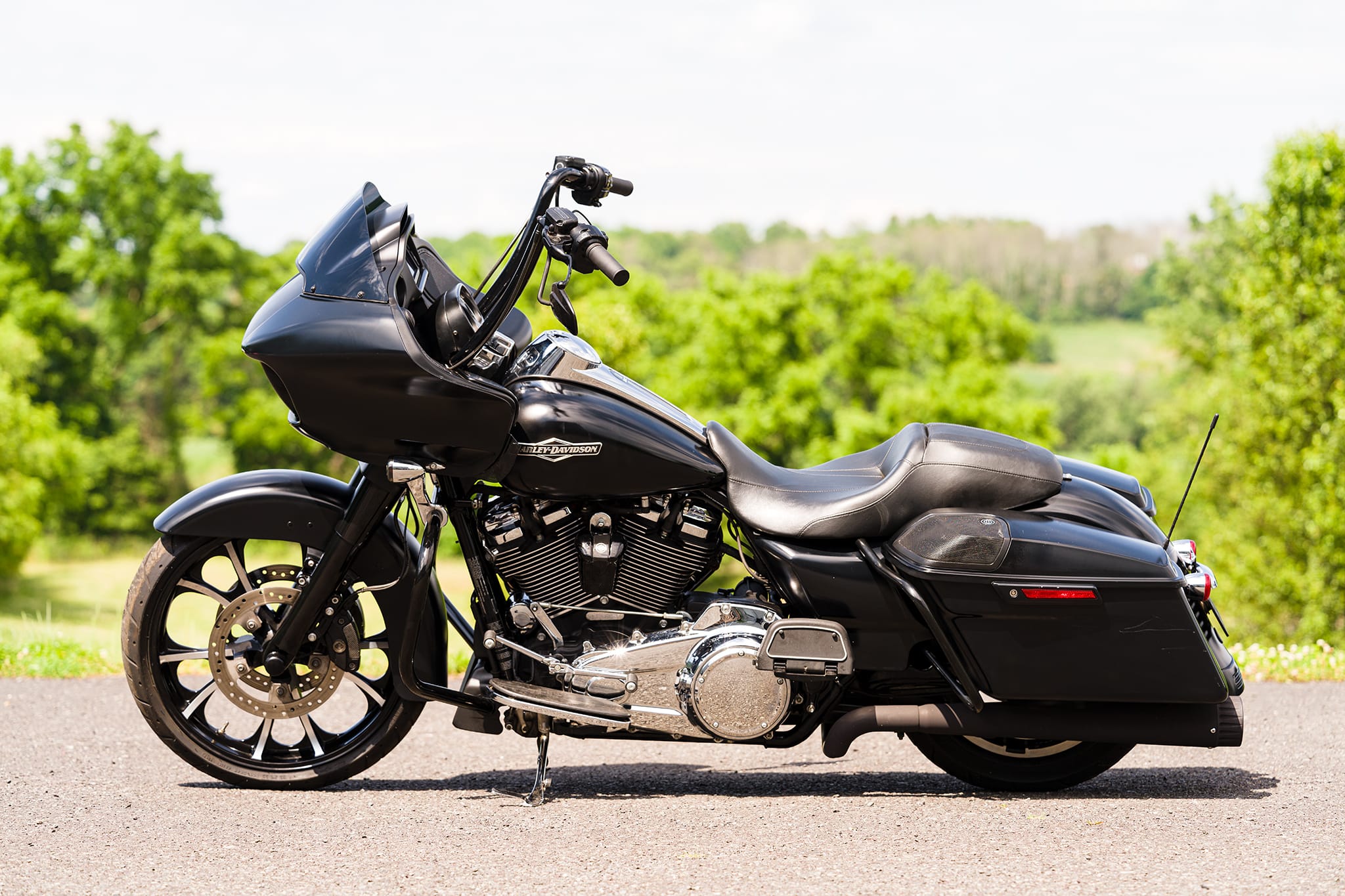 SOLD 2017 Harley-Davidson Road Glide Special FLTRXS Blacked-Out Stage ...